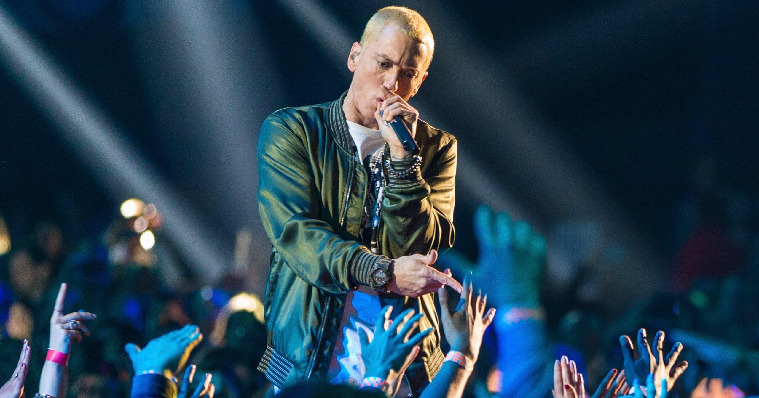 Eminem Announces Official 'Revival' Release Date With Yet Another ...