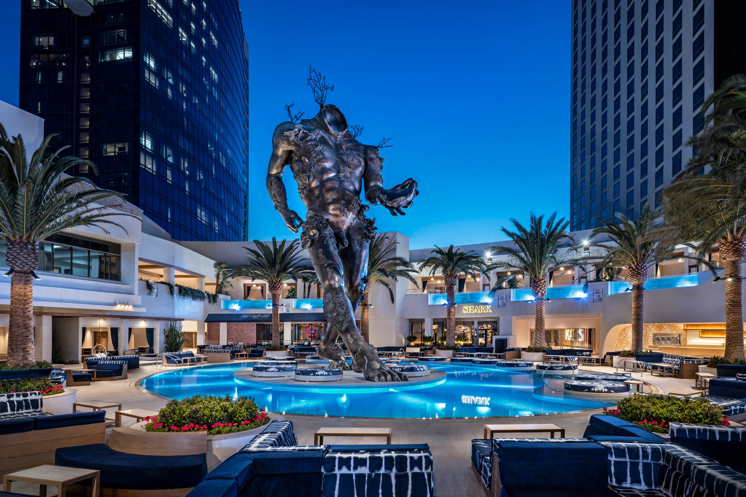 This Vegas Club Has More Pools Than Any Resort in America and a 60-Foot ...