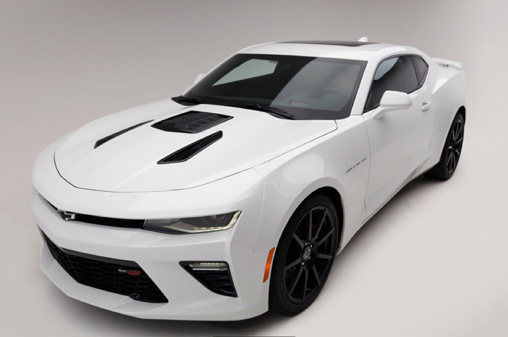 The Supercharged Callaway Camaro Is a 740-HP Hellcat Killer - Maxim