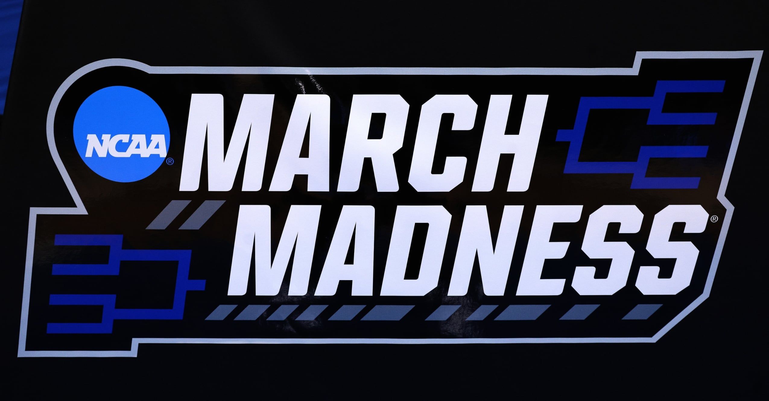The Best March Madness Upsets And Bracket Busters From MaximBet - Maxim