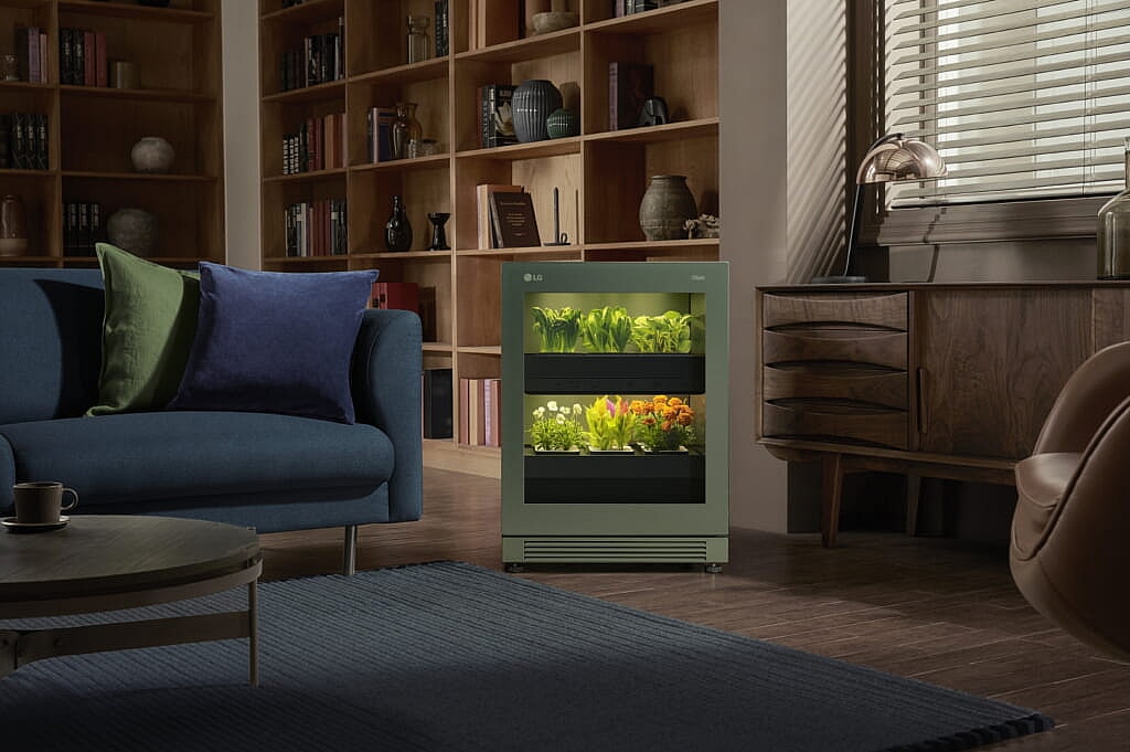 LG's Indoor Garden Appliance Grows Vegetables and Herbs All Year Round ...