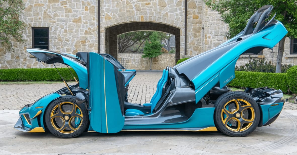 This Candy Blue Koenigsegg Regera Is Set To Sell For Millions - Maxim