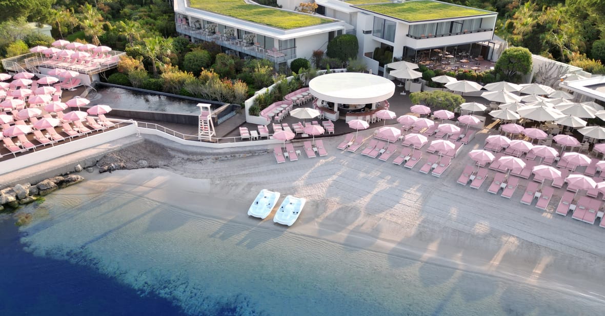 This French Beach Hotel Is A Mid-Century Style Stunner - Maxim