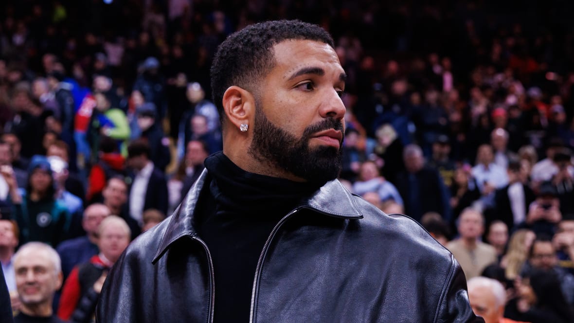 Drake Reveals Lavish 'Air Drake' Private Jet Renovation - Maxim