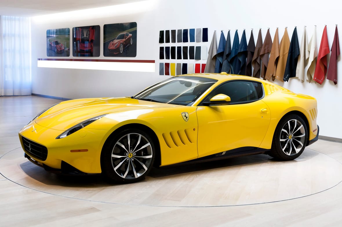 This Retro-Inspired Ferrari Evokes '60s-Era Awesomeness - Maxim