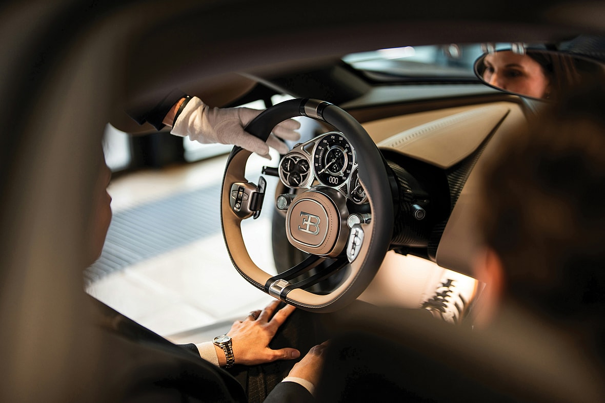 How Bugatti's Programme Solitaire Builds The Ultimate Custom Hypercars ...