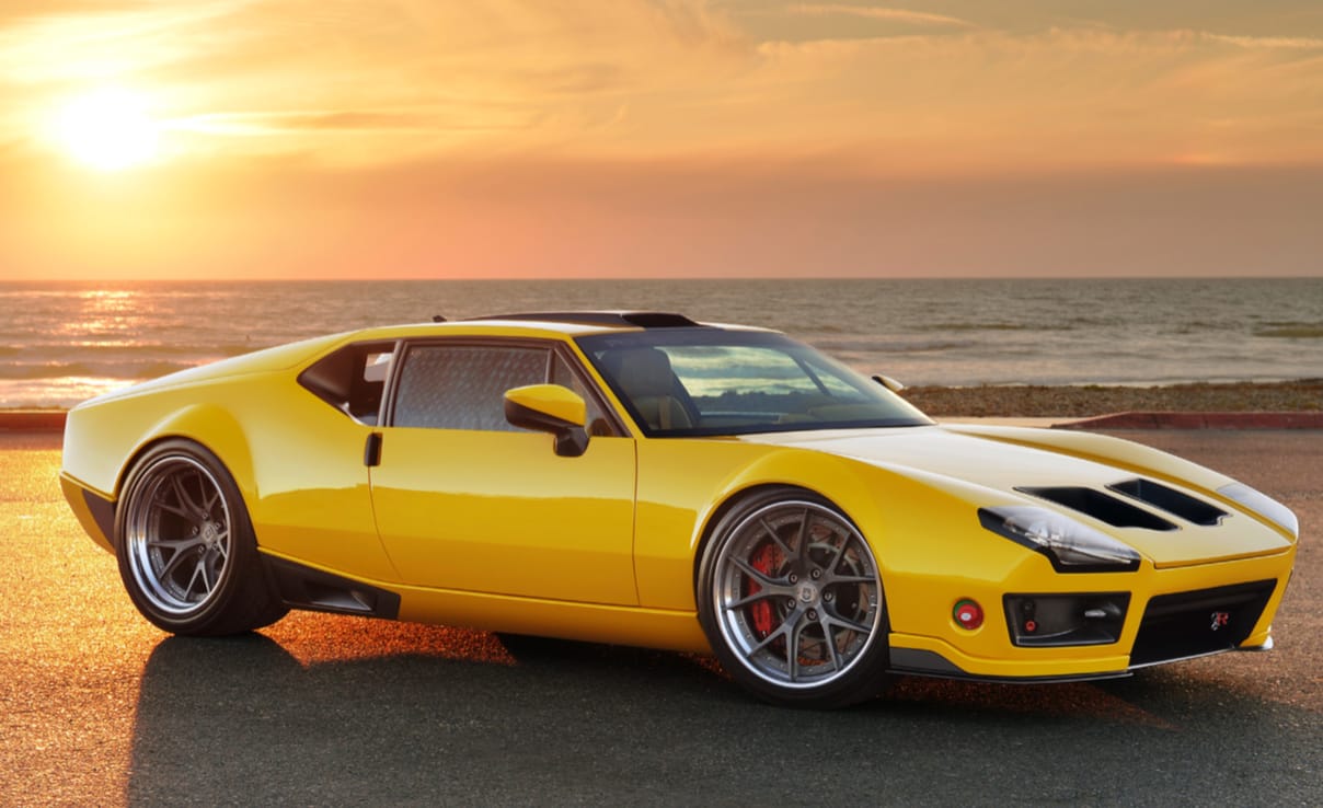 Geek Out On The Ultimate Custom Car Builder's Bible - Maxim