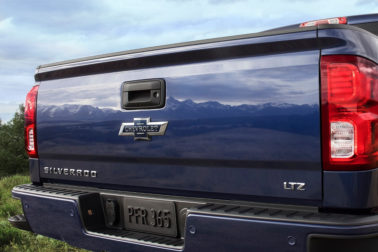 This Pimped-Out Centennial Edition Chevy Silverado Is the Prize for the ...
