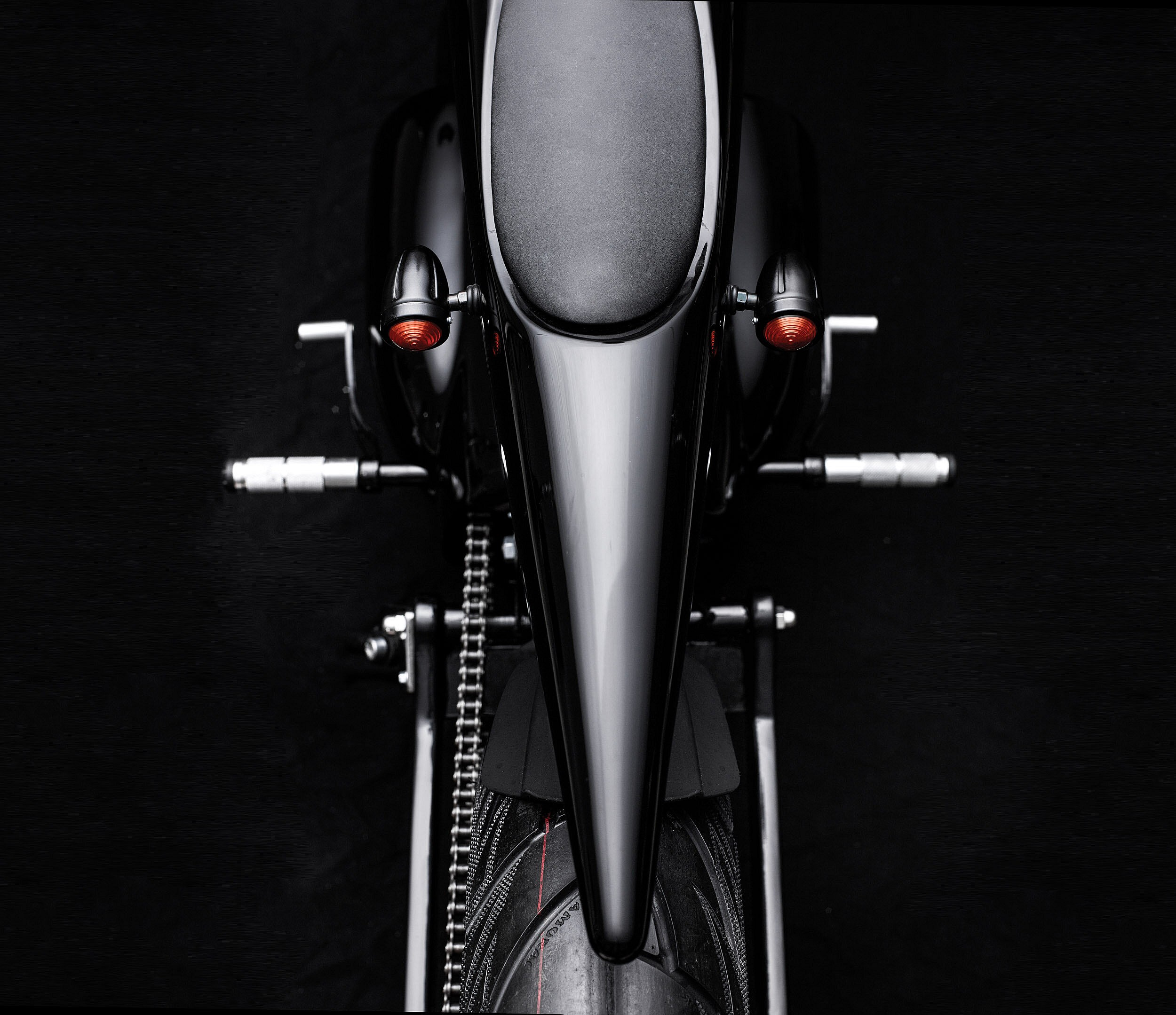 This Beautifully Blacked-Out Custom Motorcycle Is a Work of Art on ...