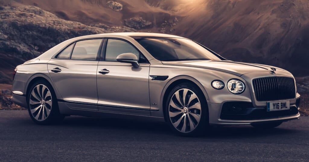 Behind the Wheel of The New Bentley Flying Spur, the World’s Fastest ...