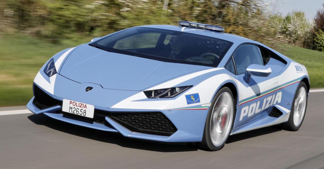 Don't Even Think Of Fleeing Italy's New Fleet of Police Lamborghinis ...