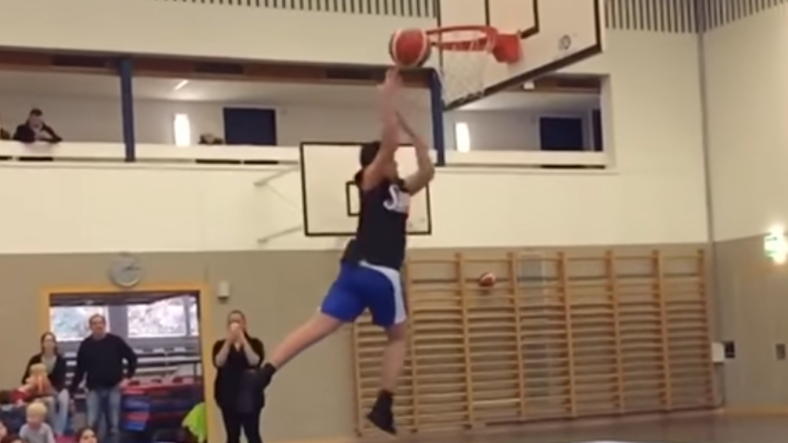 Watch a Bunch of White Guys Failing to Dunk From a Trampoline Set to 'I ...