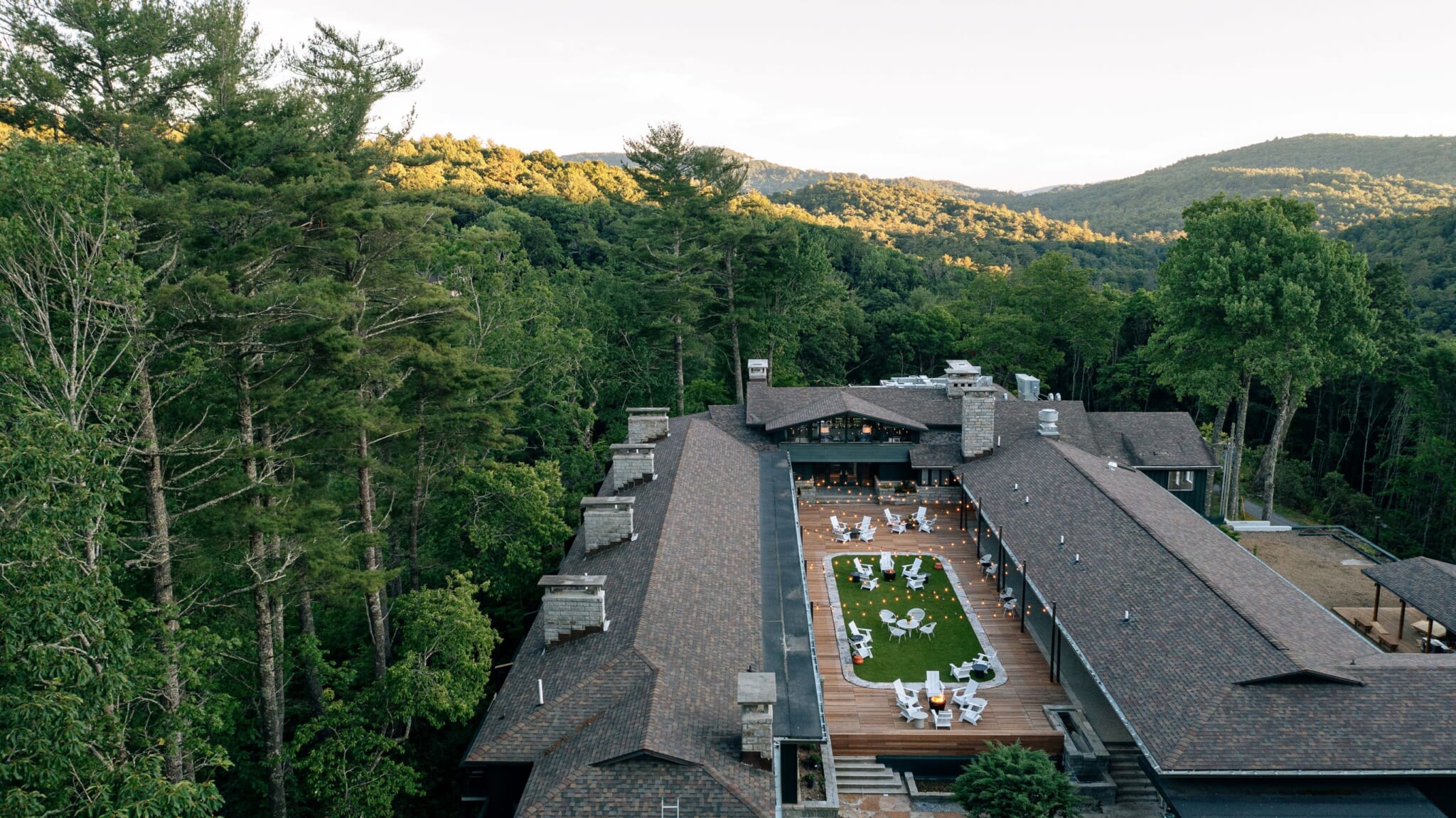 Road-Tripping In Jeep's New Grand Cherokee to a Swanky Mountain Lodge ...
