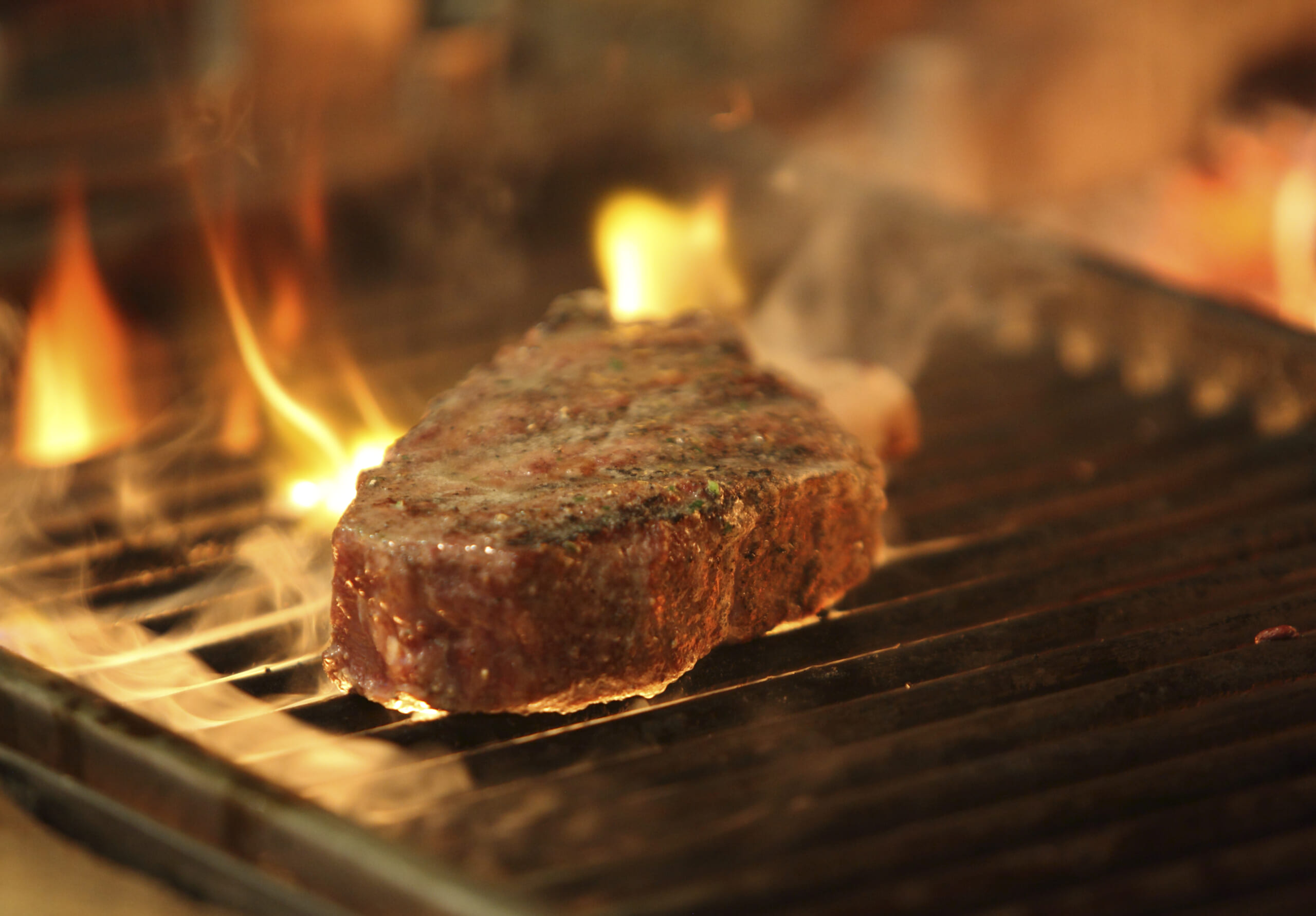 7 Steak Grilling Tips from A Master of Meat - Maxim