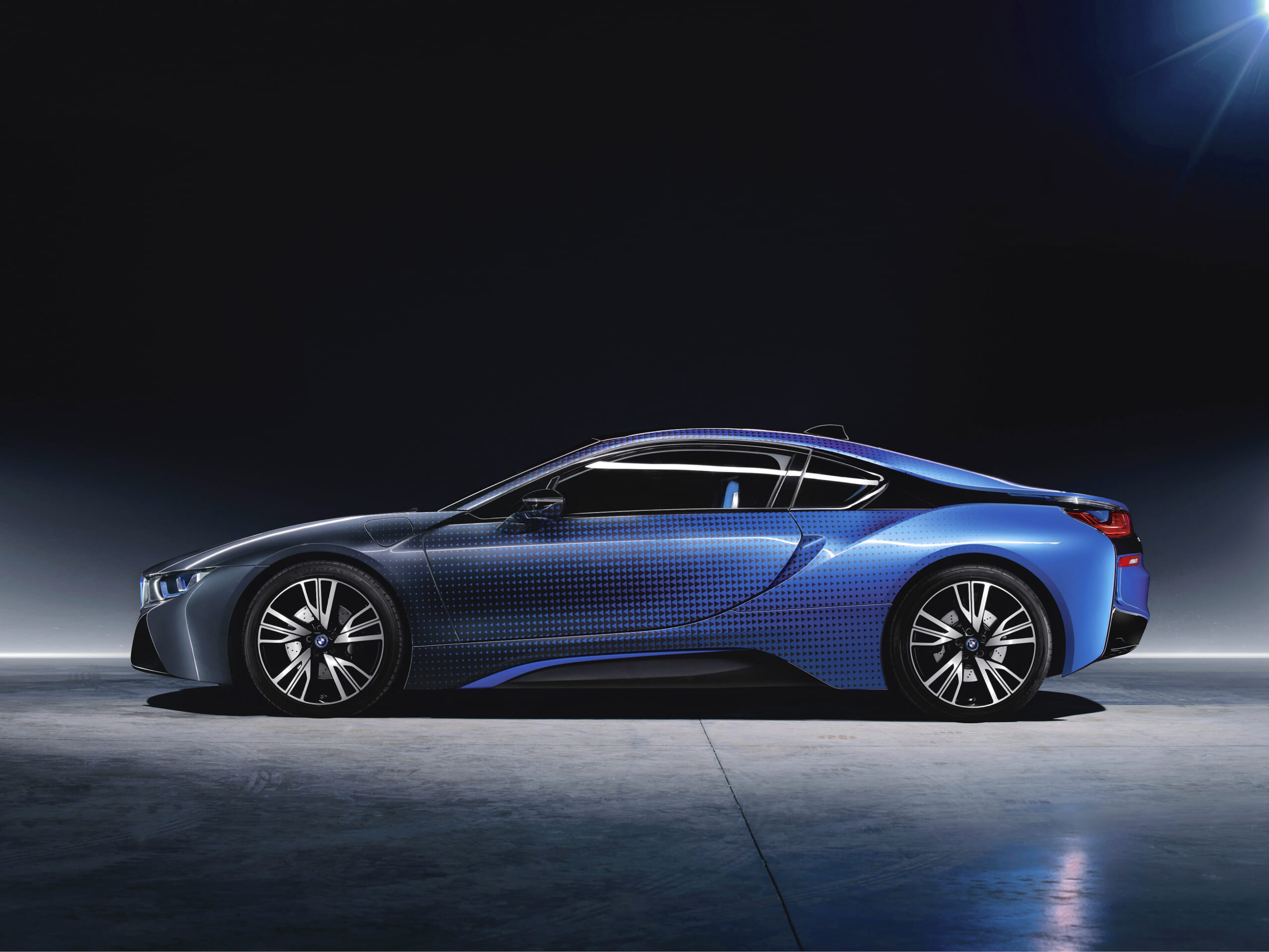 The BMW I8 Just Debuted One Of The Trippiest Paint Jobs Ever Maxim The BMW I8 Just Debuted One Of The Trippiest Paint Jobs Ever Maxim