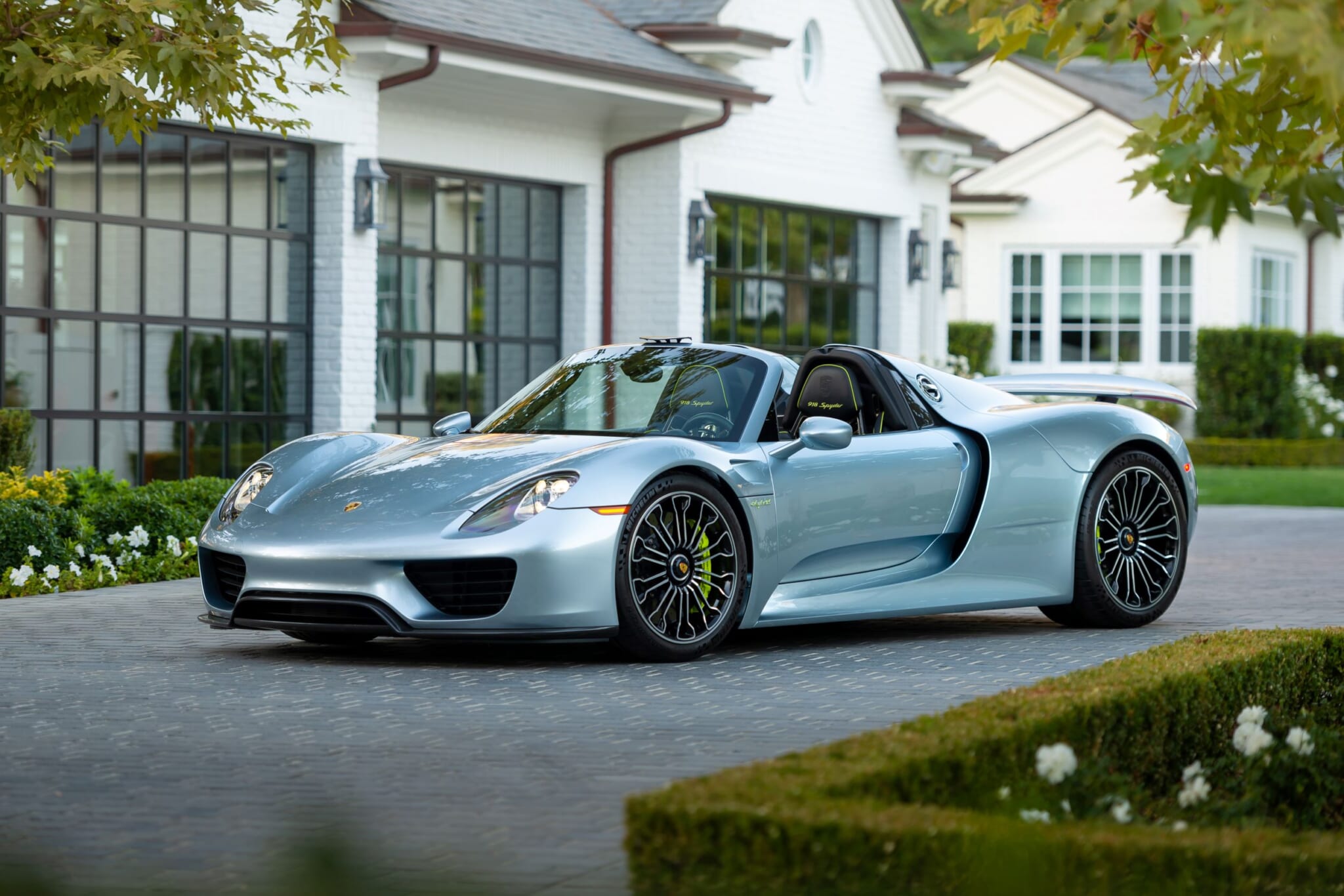 This Rare Porsche 918 Is Set to Fetch Over $1 Million at Auction - Maxim
