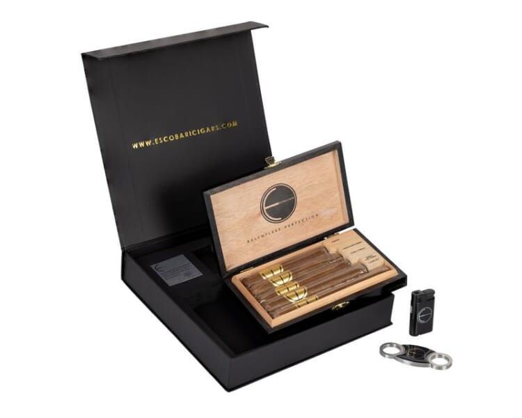 The Best Luxury Subscription Gift Boxes for Style, Cigars, Spirits ...