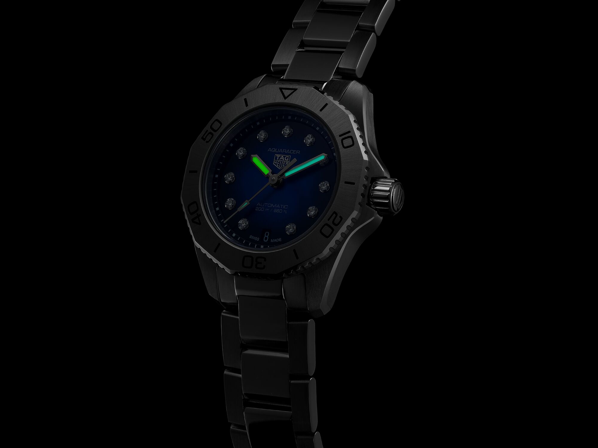 Tag Heuer Unveils Aquaracer Dive Watch Collection - Maxim