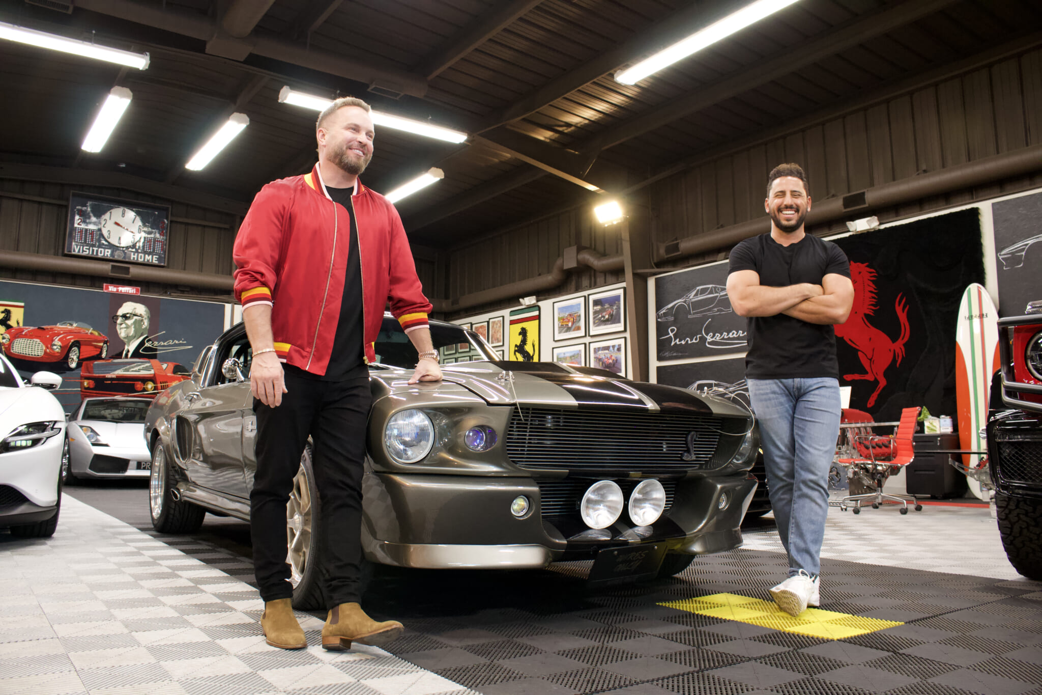 Watch Jamie Foxx Visit Celebrity Supercar Dealerships in 'Million ...