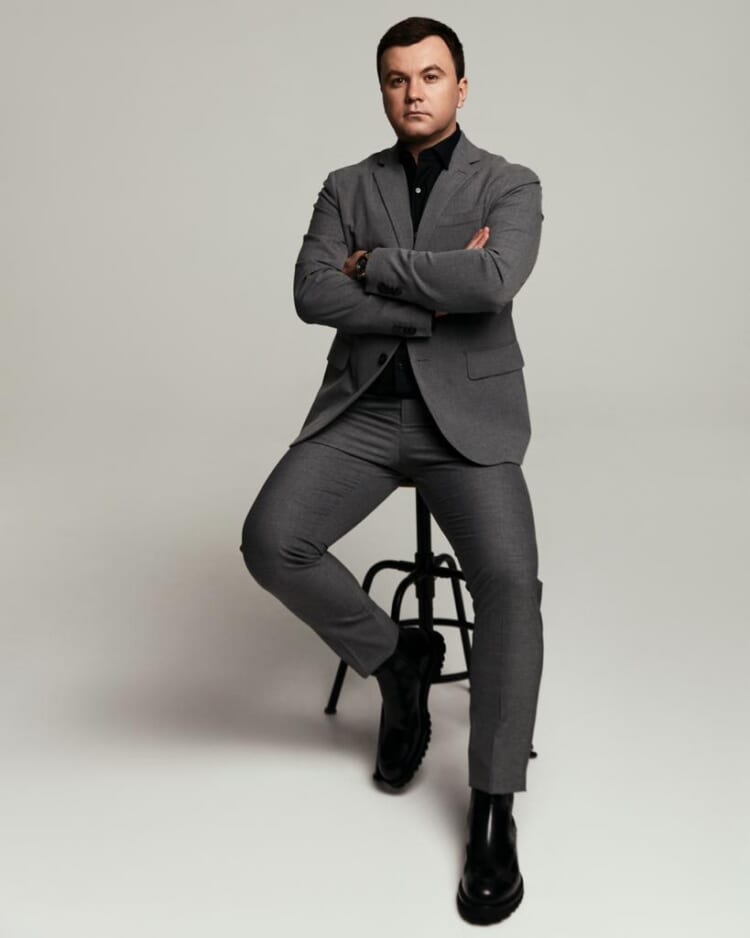 This Patented Plastic Surgery Procedure By Dr. Maxim Ivanchuk Has Taken ...