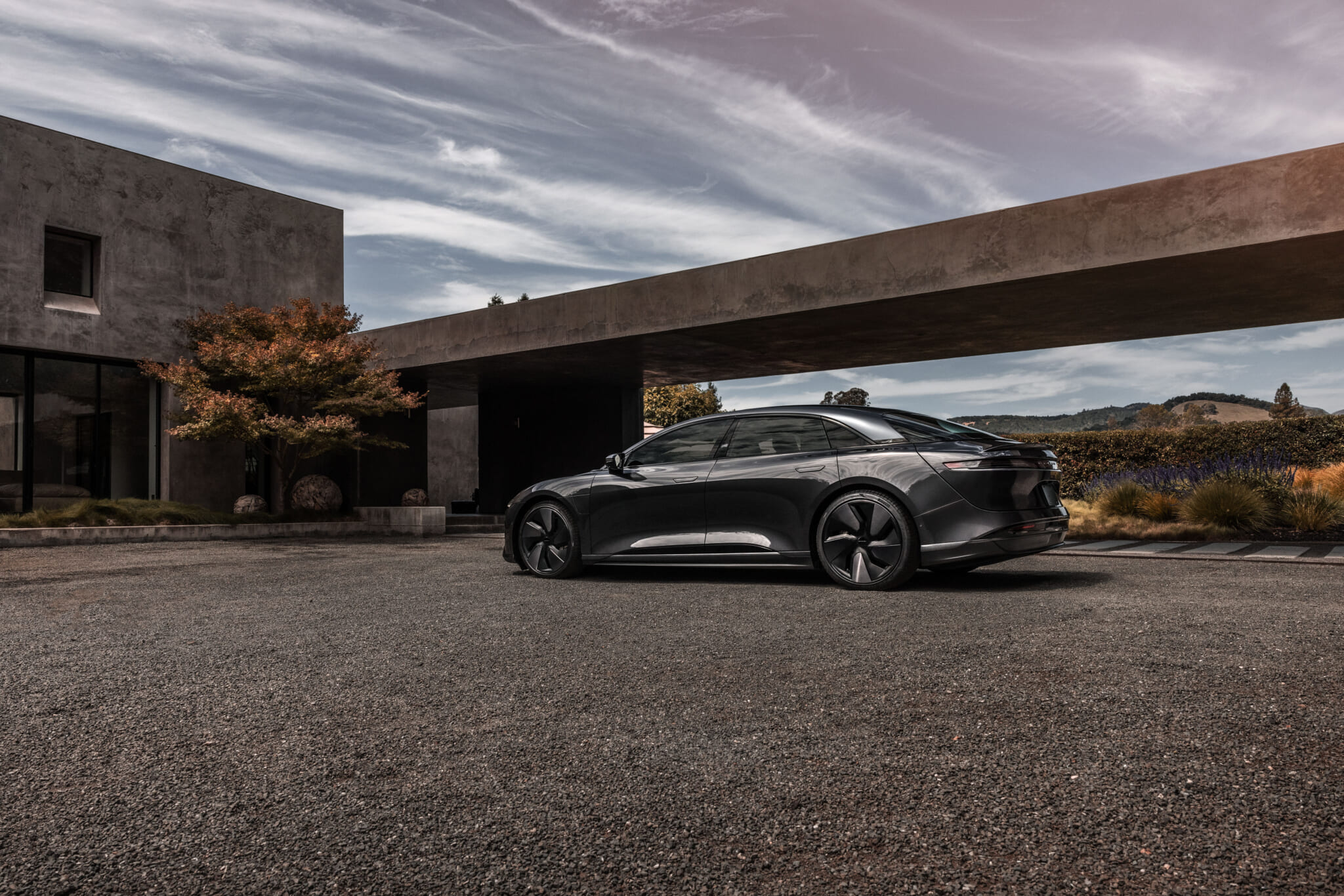 Lucid Motors Unveils 'Stealth Look' Edition Of 1,050-HP EV - Maxim