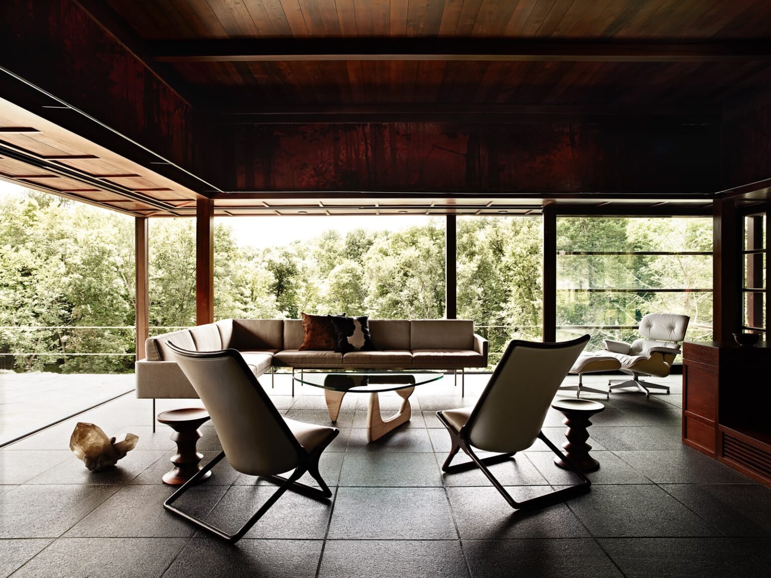 Herman Miller’s Noguchi Coffee Table Is A Stylish Living Room Upgrade ...