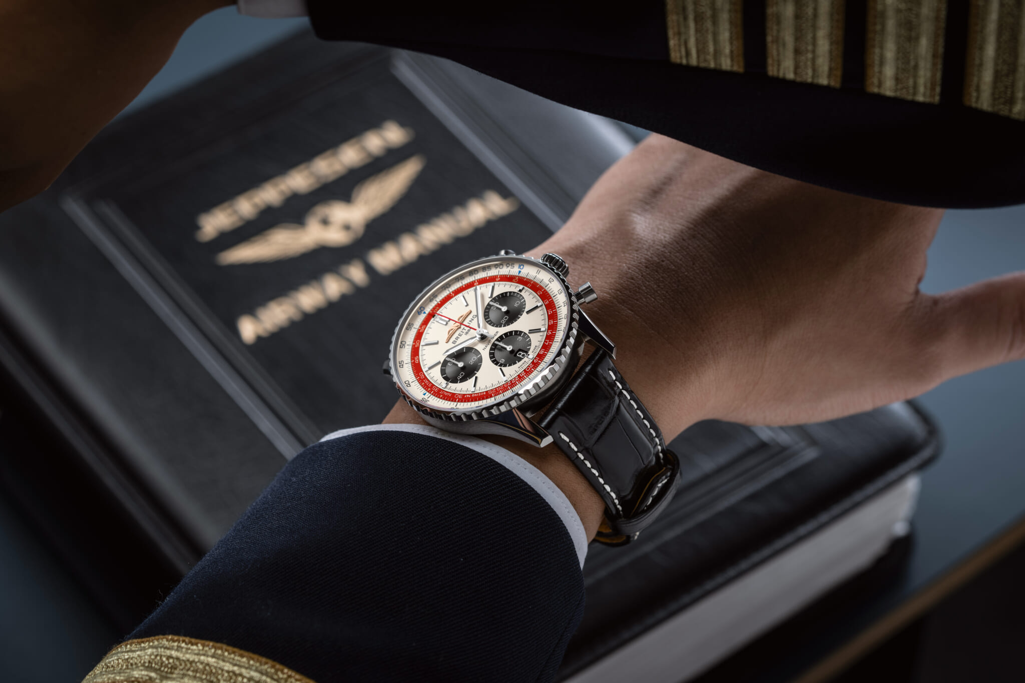 Breitling's New Navitimer Pilot's Watch Honors World's First Jumbo Jet ...