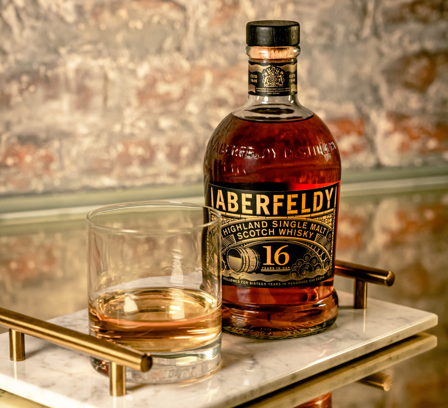 How Aberfeldy Scotch Whisky Earned its Nickname 'The Golden Dram' - Maxim