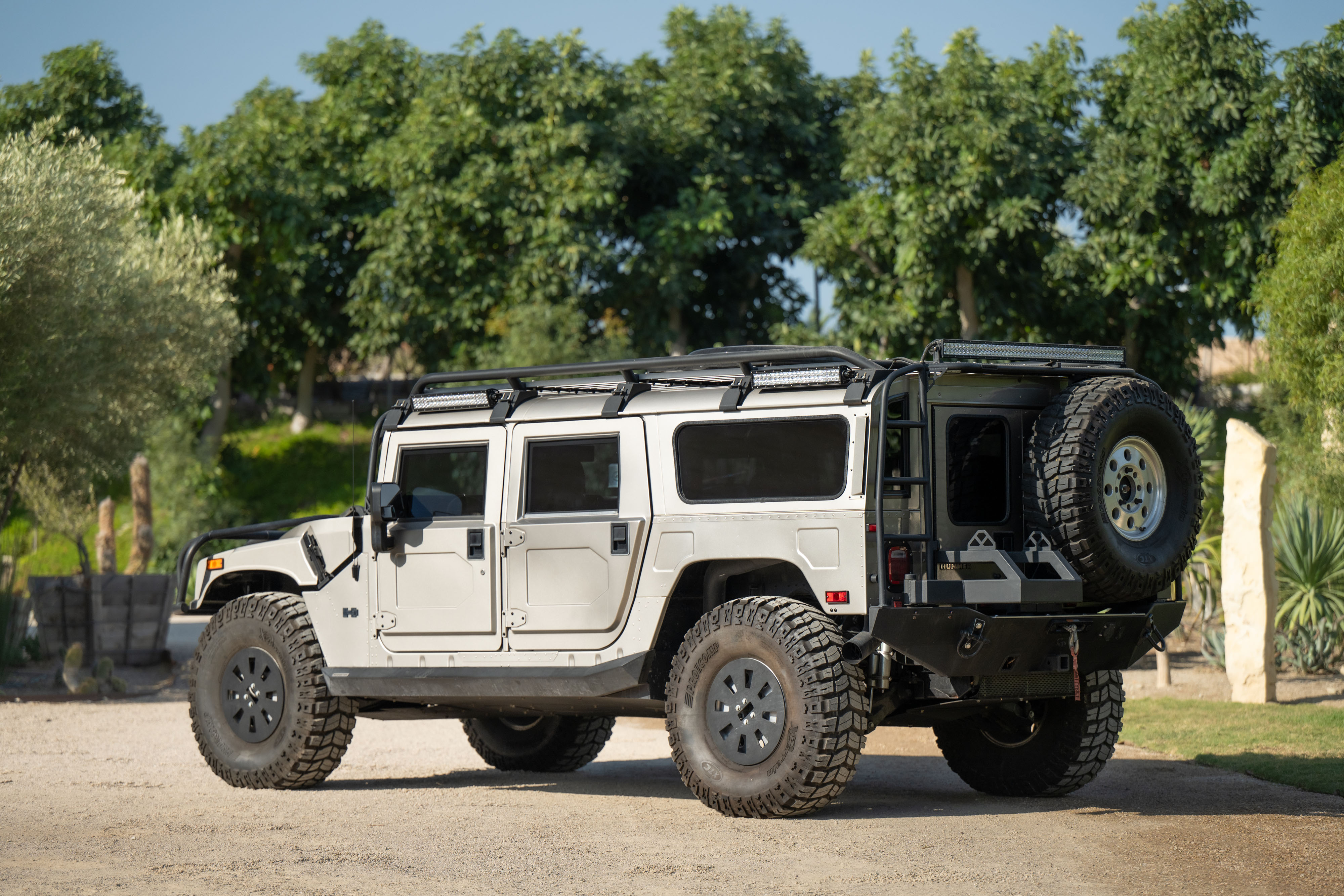 A Bulletproof 'Holy Grail' Hummer H1 Alpha Sold For $200,000 - Maxim